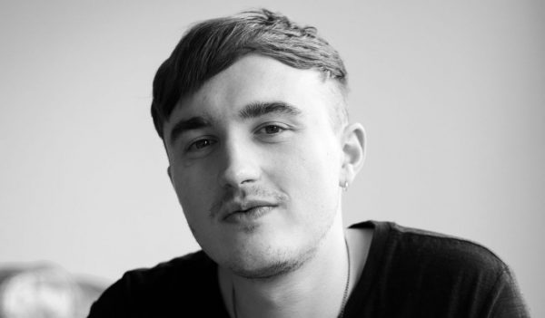 Thomas Burbidge, rédacteur, Young Lab Compagnie - Lab Compagnie